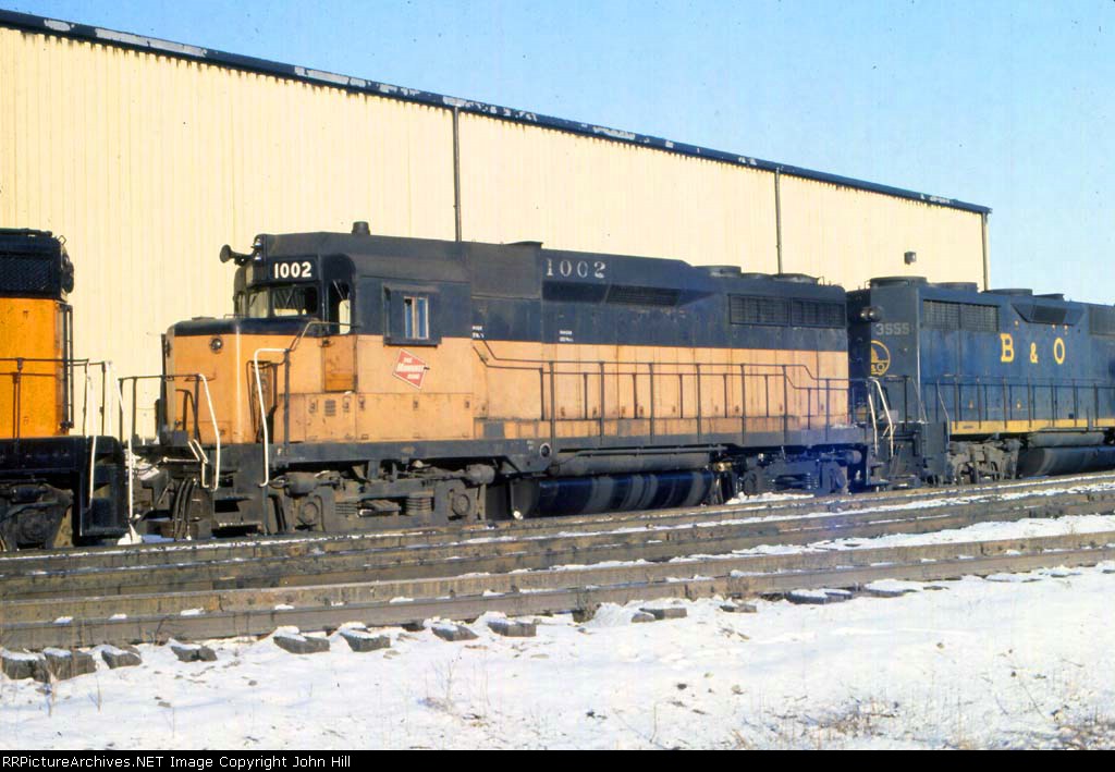 1143-02 MILW 1002 at Pigs Eye Yard